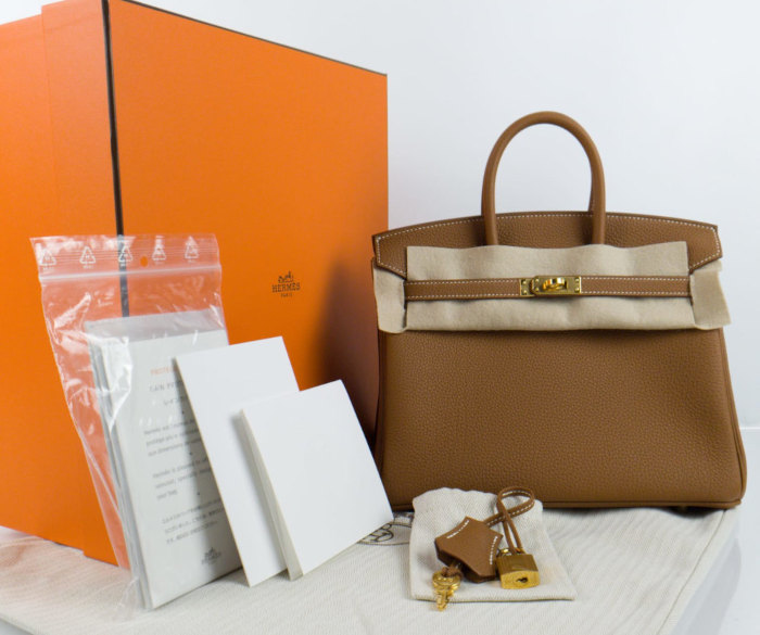 How to tell if a Birkin bag is real? | The Birkin's & Kelly's House